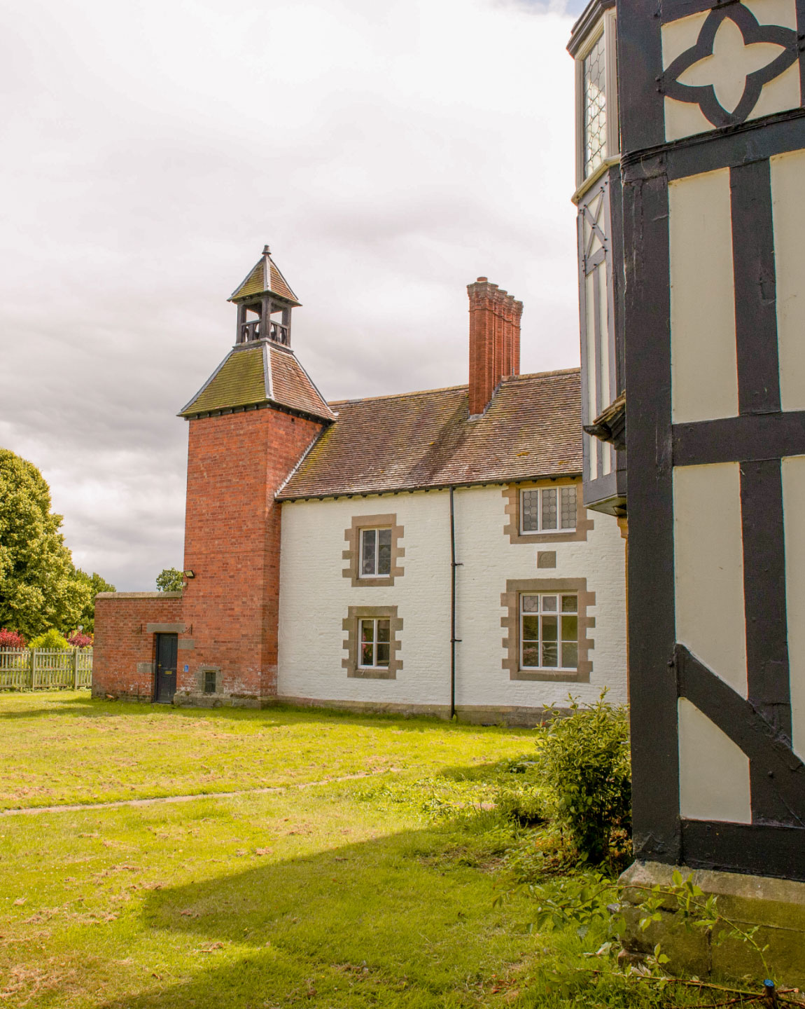 Business - Sansaw Estate